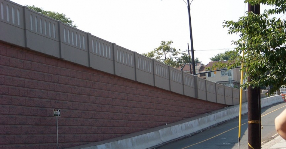 MSE Precast Panel Retaining Wall - Faddis Concrete