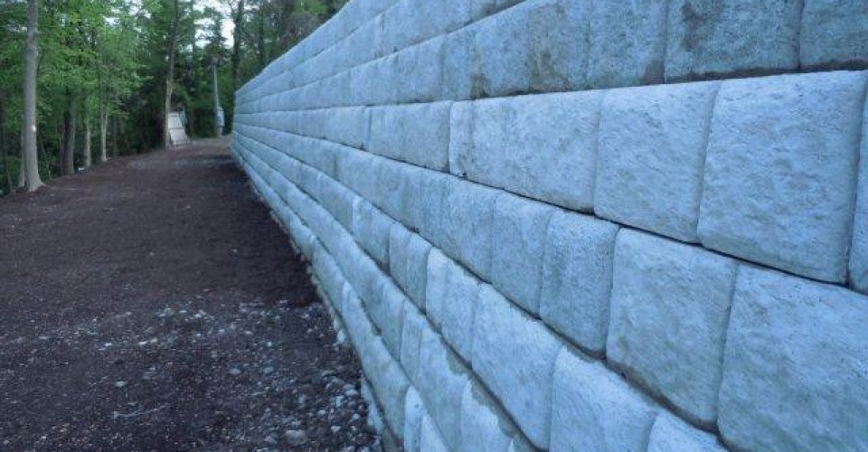 DuraHold Retaining Wall - Faddis Concrete